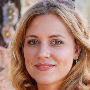 Barbara Roufs | Wikipedia, How Did She Die ? Age, Kids and Photos ...