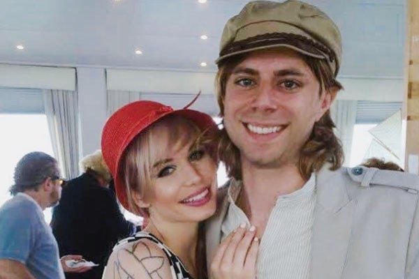 Elizabeth Ashley Wharton wiki/bio, relationship, net worth and career ...