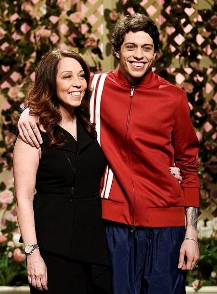Amy Waters Davidson, Pete Davidson's Mom, age and facts - Profvalue Blog
