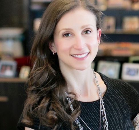 Emma Bloomberg (Micheal Bloomberg's daughter) | Bio, Age, Net worth ...