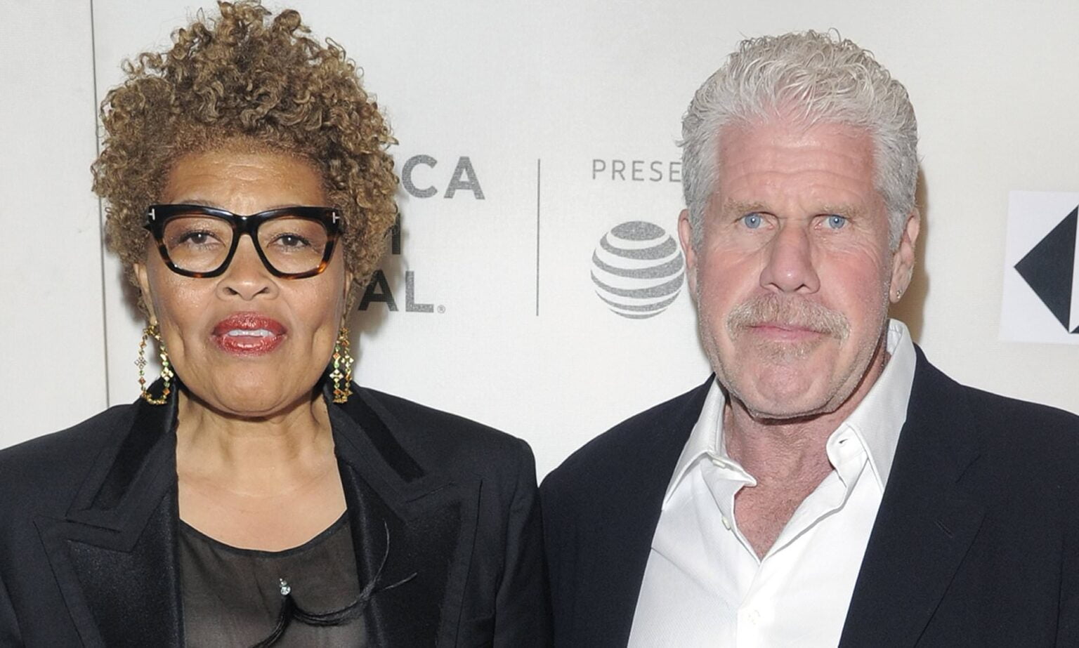 Opal Stone Perlman (Ron Perlman's Wife) | Bio, Age, Divorce story, Net ...