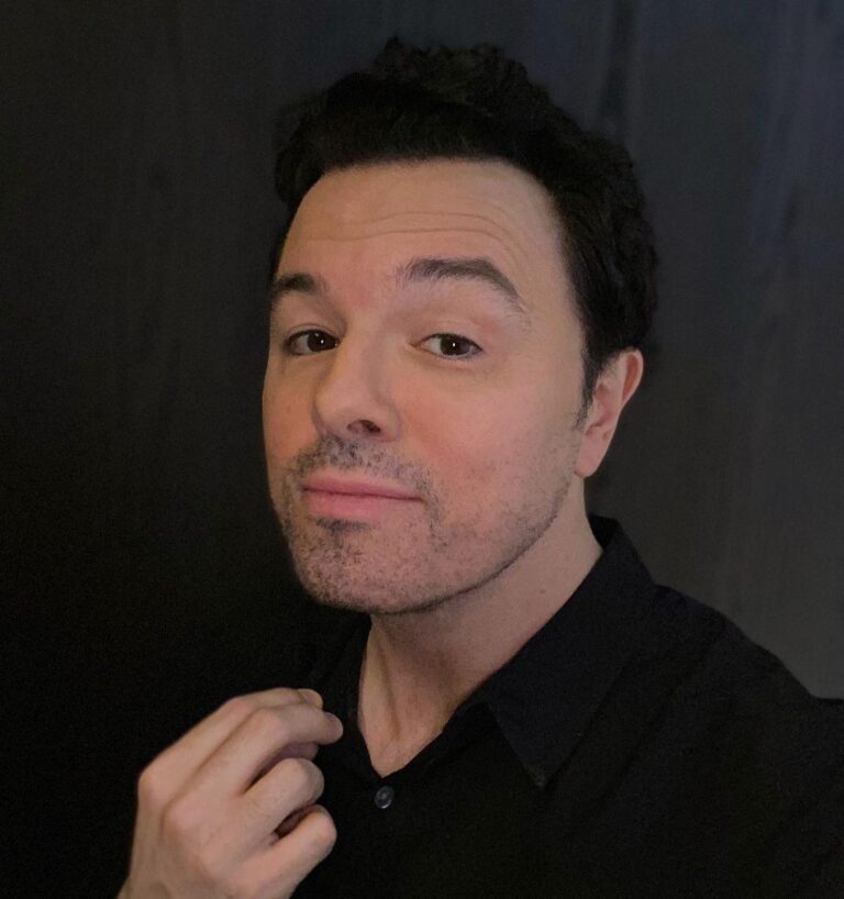 Who is Seth MacFarlane's Wife/girlfriend? | Age, Net worth, movies and ...