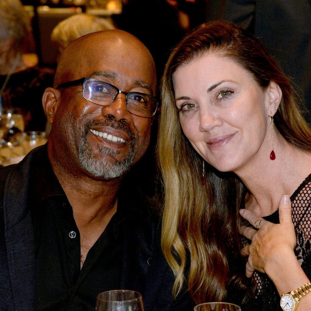 Beth Leonard, Darius Rucker Ex wife | Age, Career, Net worth, Biography ...