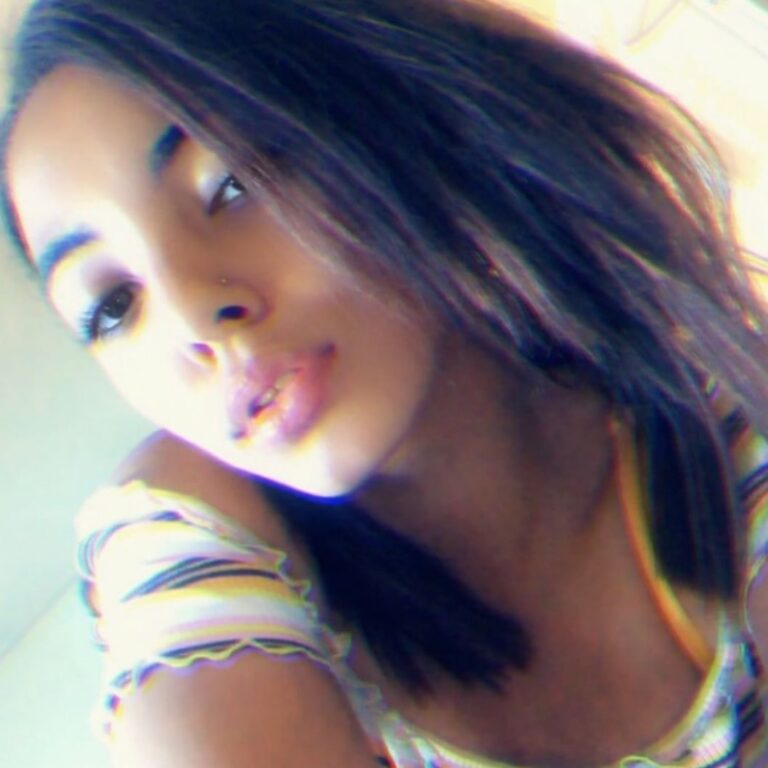 Caitlin Fink; Wiki/Bio, Photos, Age, Career and Net worth - Profvalue Blog