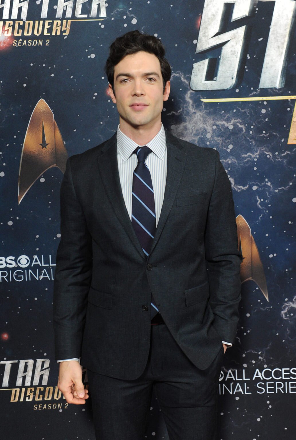 Ethan Peck: Career as an American actor, Birthday Wiki, Age, Bio ...