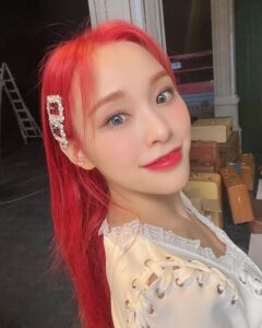 Lee Si-Yeon | Wiki/Bio, Net Worth, Acting Career, Hot Photos, Dream Catcher, Age and Boyfriend ...