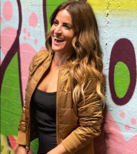 Alison Victoria | Husband, Net Worth, Gramenos, Bikini, Windy City ...