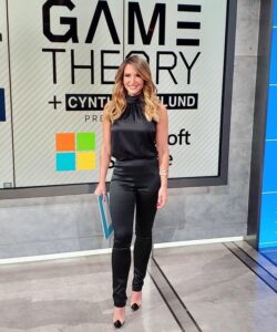 Cynthia Frelund | Wikipedia/Bio, Age, NFL, Husband, Hot and Bikini ...