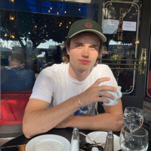 George Sear, Is He Gay? | Wiki/Bio, Age, Net Worth, Career, Girlfriend ...