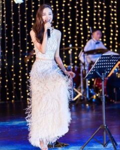 Wenwen Han(Karate Kid) | Wiki/Bio, Age, Height, Career, Husband, Photos ...