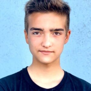 Elias Harger Wiki/Bio, Age, Shows, Family and Net Worth - Profvalue Blog