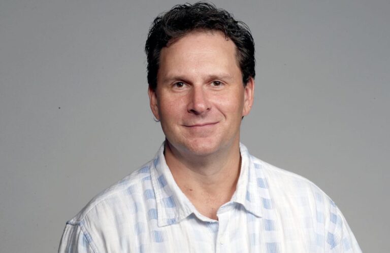 Rex Huppke - Chicago Tribune, Political Affliation, Wiki/Bio, Age, Wife ...